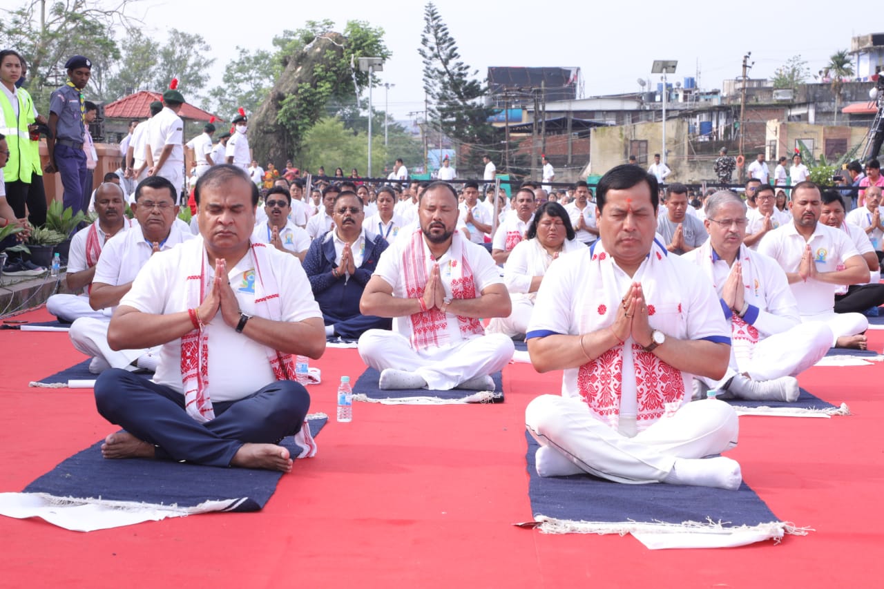 Assam | Yoga performed at seven iconic heritage places simultaneously ...