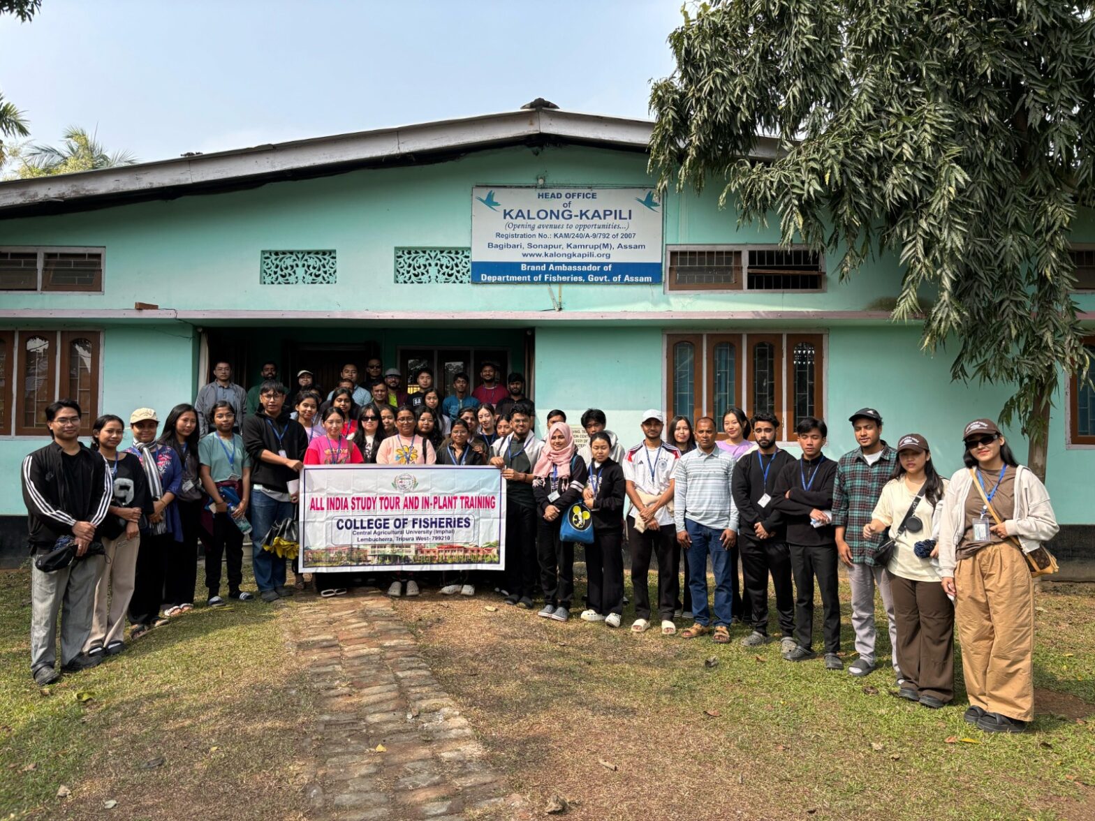 CoF-CAU Students undergo All-India Study Tour – KRC TIMES